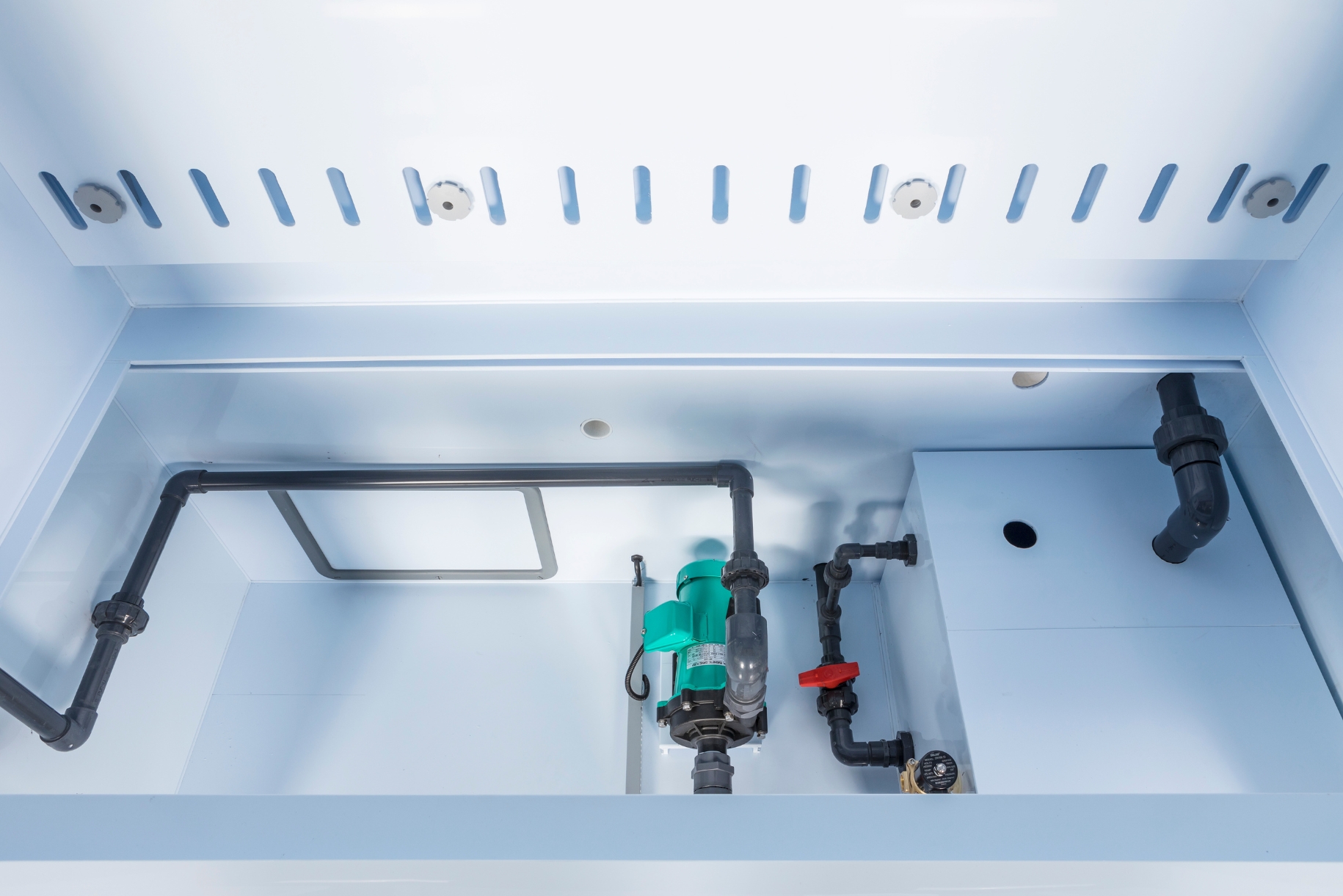 Wet Scrubber Fume Cupboards - Tion